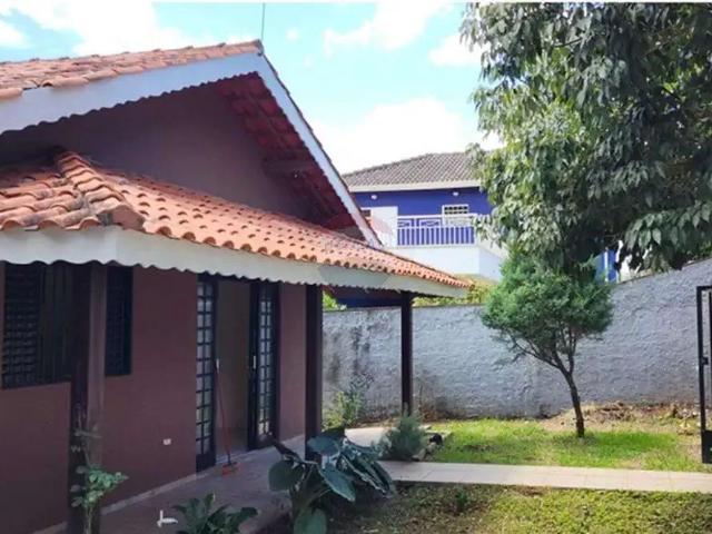 Casa / Sobrado para Locação em Atibaia/SP Jardim dos Pinheiros 3 Quartos