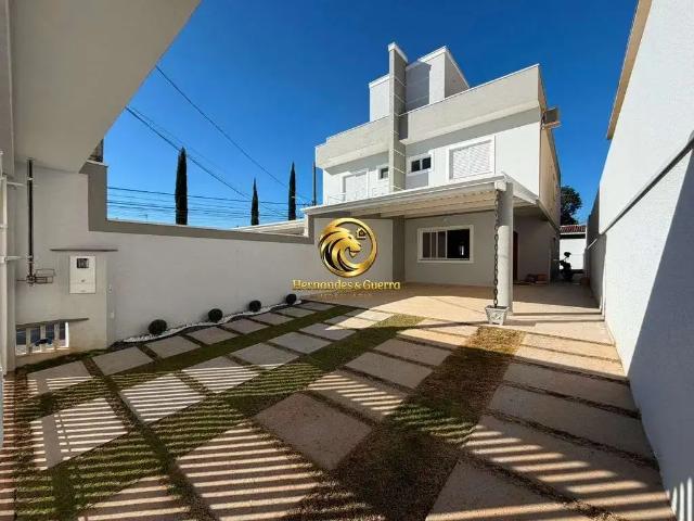 Casa / Sobrado para Locação em Atibaia/SP Jardim dos Pinheiros 3 Quartos