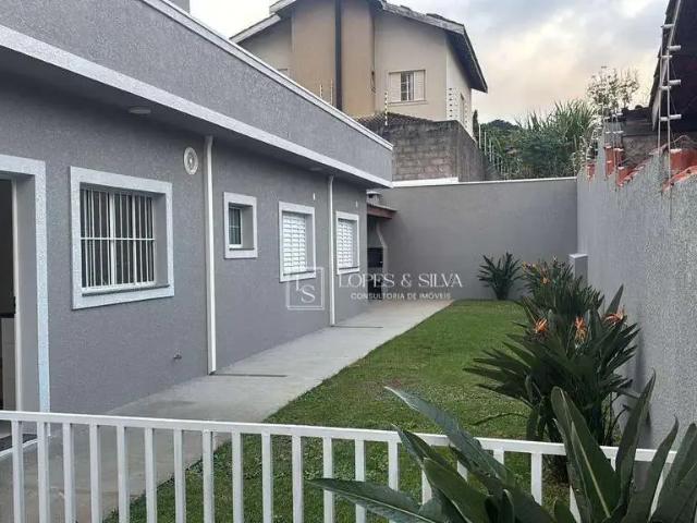 Casa / Sobrado para Locação em Atibaia/SP Jardim dos Pinheiros 3 Quartos