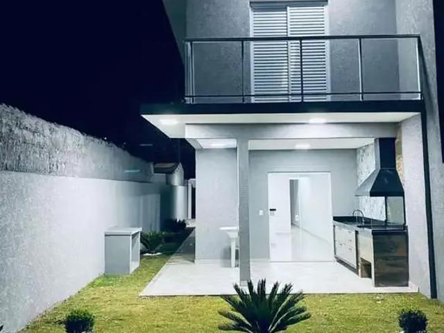 Casa / Sobrado para Locação em Atibaia/SP Jardim dos Pinheiros 3 Quartos