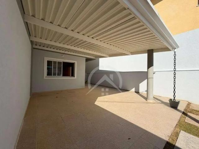 Casa / Sobrado para Locação em Atibaia/SP Jardim dos Pinheiros 3 Quartos