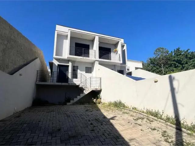 Casa / Sobrado para Locação em Atibaia/SP Jardim dos Pinheiros 3 Quartos