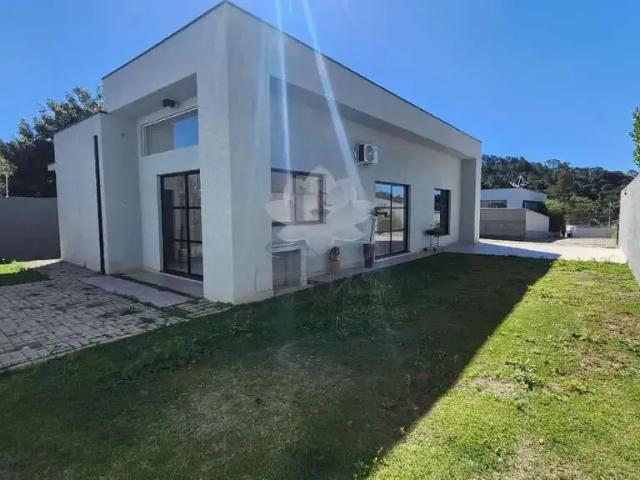 Casa / Sobrado para Locação em Atibaia/SP Jardim Estância Brasil 3 Quartos