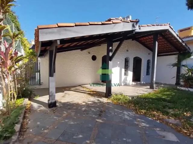 Casa / Sobrado para Locação em Atibaia/SP Jardim Floresta 3 Quartos