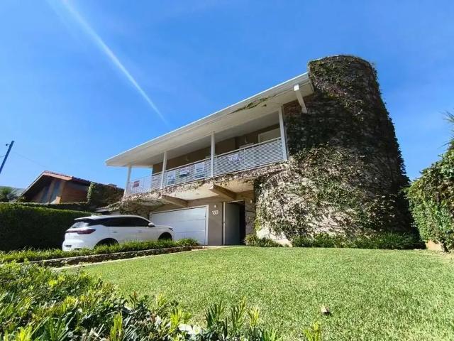 Casa / Sobrado para Locação em Atibaia/SP Jardim Itaperi 3 Quartos