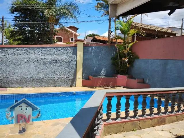 Casa / Sobrado para Locação em Atibaia/SP Jardim Jaraguá 2 Quartos
