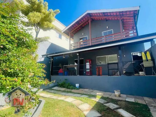 Casa / Sobrado para Locação em Atibaia/SP Jardim Maristela 4 Quartos