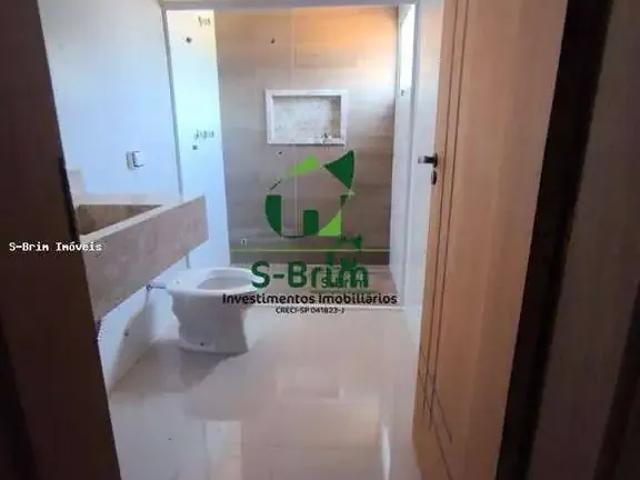 Casa / Sobrado para Locação em Atibaia/SP Jardim Paulista 3 Quartos
