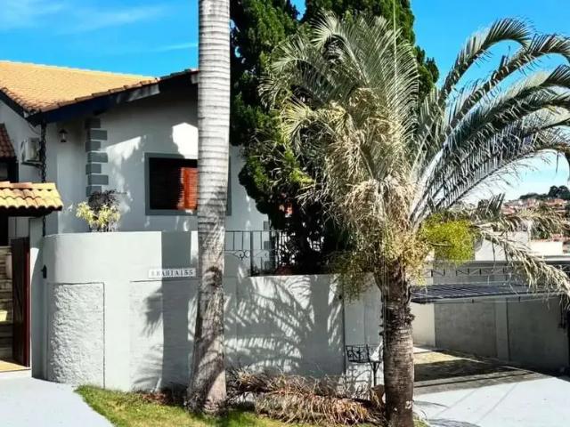 Casa / Sobrado para Locação em Atibaia/SP Jardim Paulista 3 Quartos