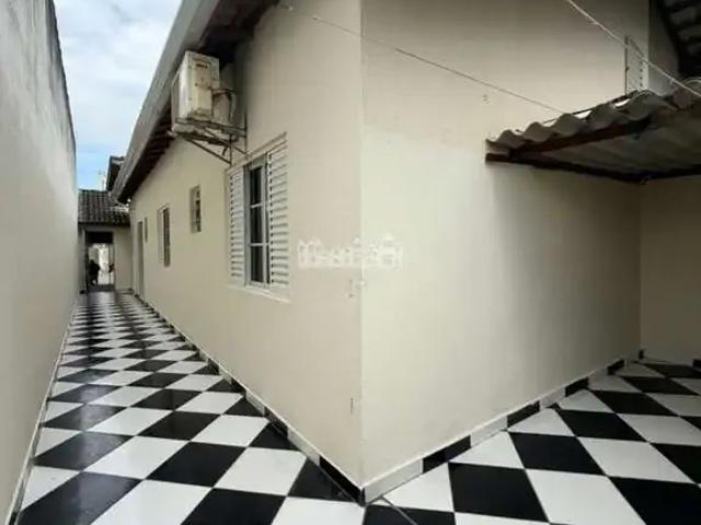 Casa / Sobrado para Locação em Atibaia/SP Ponte 2 Quartos