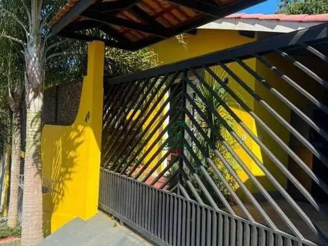 Casa / Sobrado para Locação em Atibaia/SP Portão 3 Quartos