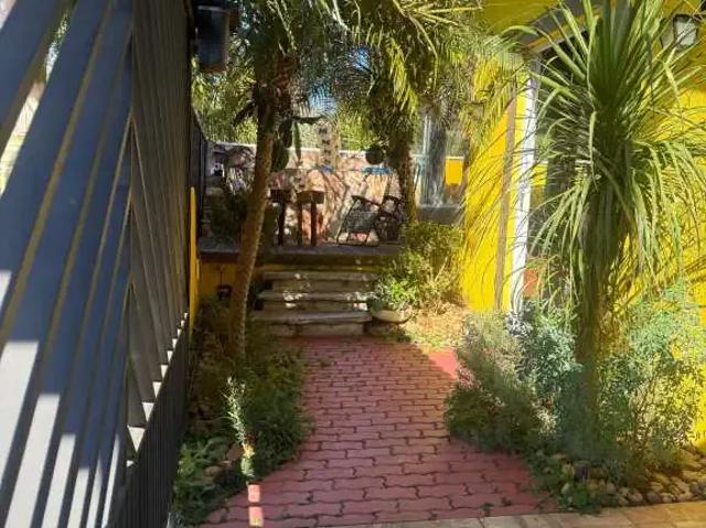 Casa / Sobrado para Locação em Atibaia/SP Portão 3 Quartos
