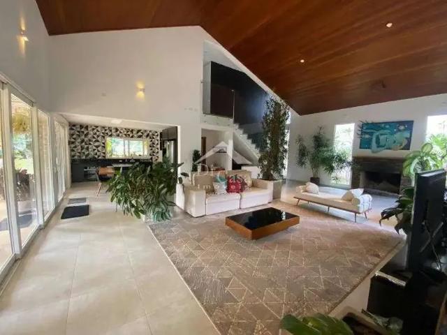 Casa / Sobrado para Locação em Atibaia/SP San Fernando Valley 4 Quartos