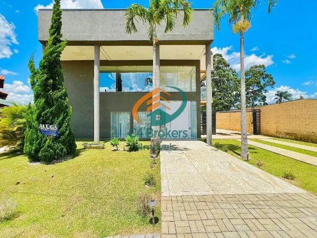 Casa / Sobrado para Locação em Atibaia/SP Usina 4 Quartos