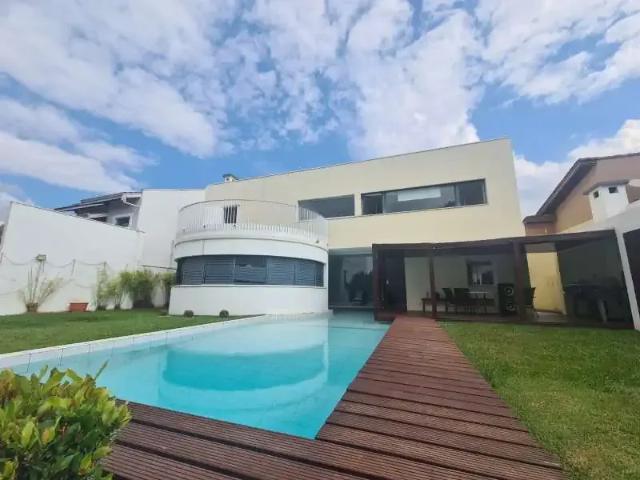 Casa / Sobrado para Locação em Atibaia/SP Vila Giglio 4 Quartos