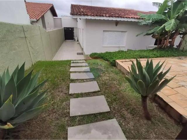 Casa / Sobrado para Locação em Atibaia/SP Vila Esperia ou Giglio 3 Quartos