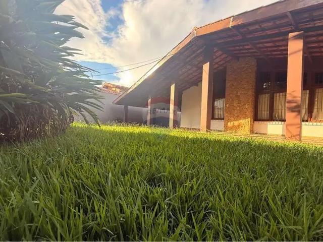 Casa / Sobrado para Locação em Atibaia/SP Vila Santista 3 Quartos