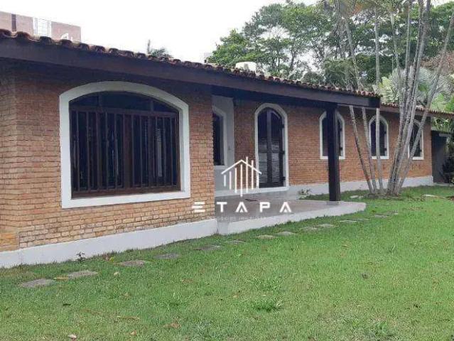Casa / Sobrado para Locação em Atibaia/SP Vila Santista 4 Quartos