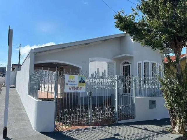 Casa / Sobrado para Locação em Botucatu/SP Vila Maria 3 Quartos