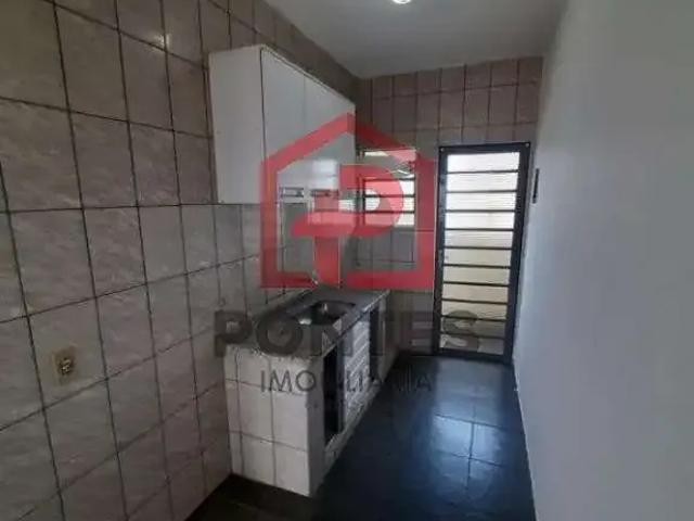 Casa / Sobrado para Locação em Botucatu/SP Vila Paulista 1 Quartos