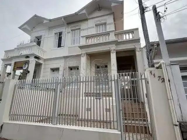 Casa / Sobrado para Locação em Botucatu/SP Centro 3 Quartos