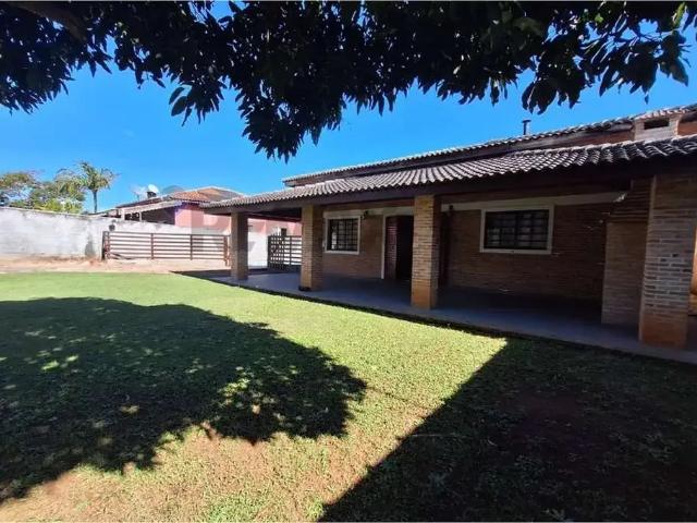 Casa / Sobrado para Locação em Bom Jesus dos Perdões/SP Centro 2 Quartos