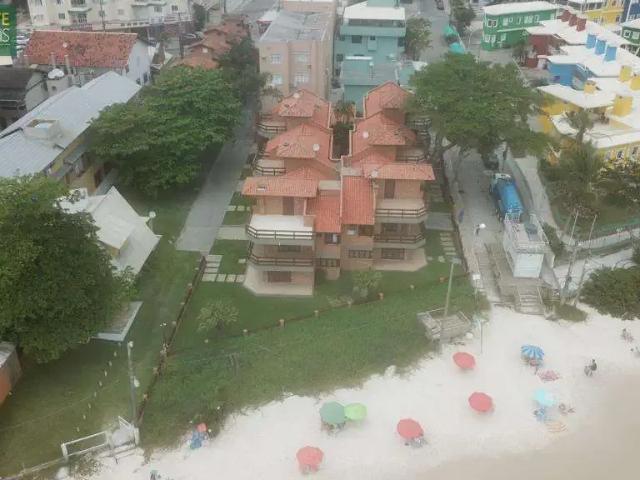 Casa / Sobrado para Locação em Bombinhas/SC Centro 3 Quartos