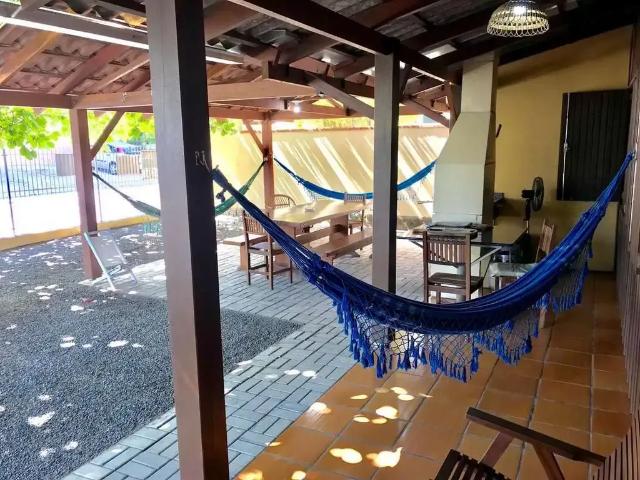 Casa / Sobrado para Locação em Bombinhas/SC Bombas 4 Quartos