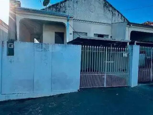 Casa / Sobrado para Locação em Bauru/SP Vila Mesquita 3 Quartos