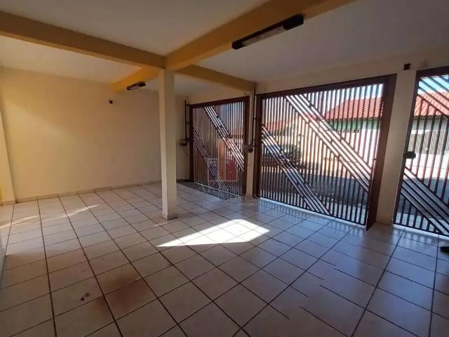 Casa / Sobrado para Locação em Bauru/SP Vila Monlevade 6 Quartos
