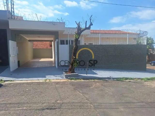 Casa / Sobrado para Locação em Bauru/SP Vila Becheli 3 Quartos