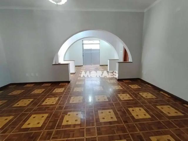 Casa / Sobrado para Locação em Bauru/SP Vila Cidade Universitária 4 Quartos