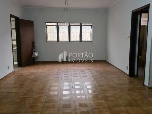 Casa / Sobrado para Locação em Bauru/SP Vila Cordeiro 3 Quartos
