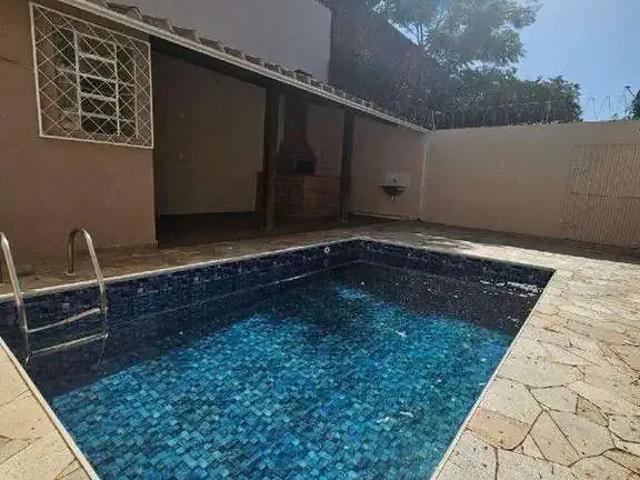 Casa / Sobrado para Locação em Bauru/SP Vila Dutra 2 Quartos