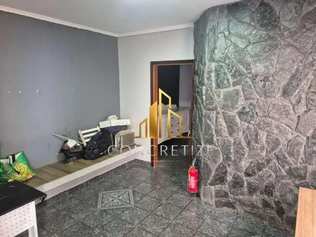 Casa / Sobrado para Locação em Bauru/SP Centro 2 Quartos