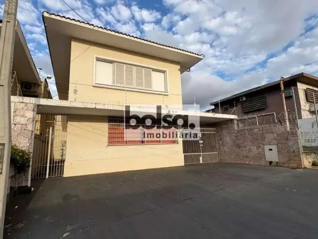 Casa / Sobrado para Locação em Bauru/SP Centro