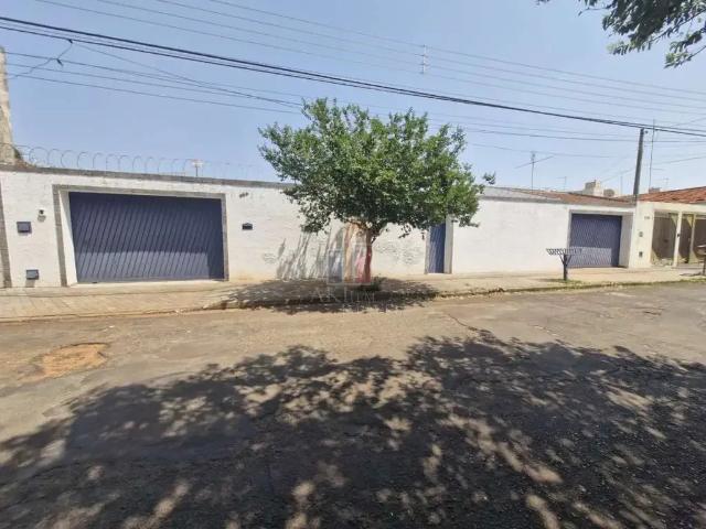 Casa / Sobrado para Locação em Bauru/SP Jardim Cruzeiro do Sul 6 Quartos