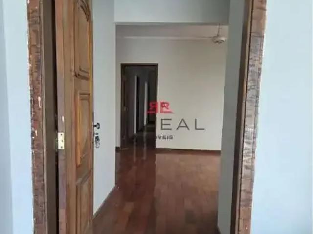 Casa / Sobrado para Locação em Bauru/SP Jardim América 4 Quartos
