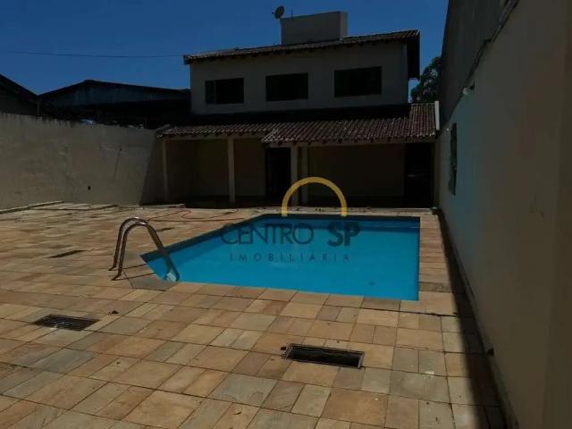 Casa / Sobrado para Locação em Bauru/SP Jardim América 6 Quartos