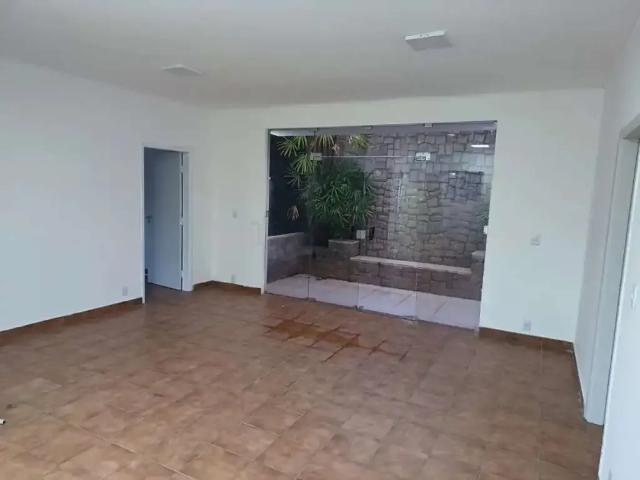 Casa / Sobrado para Locação em Bauru/SP Jardim América 2 Quartos