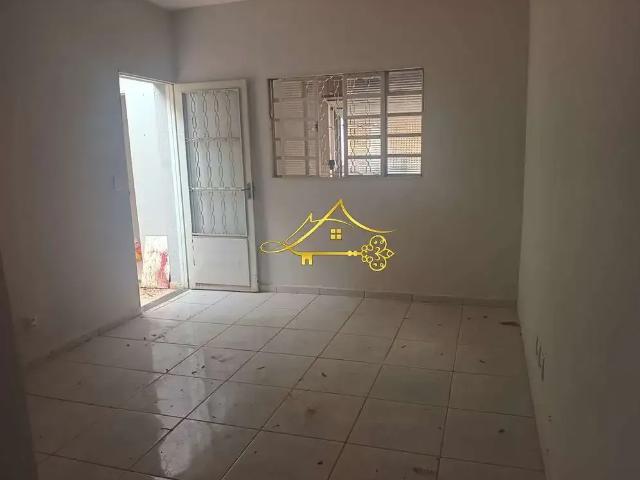Casa / Sobrado para Locação em Bauru/SP Jardim Bela Vista 2 Quartos