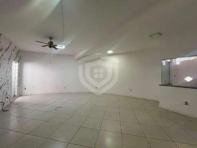 Casa / Sobrado para Locação em Bauru/SP Núcleo Habitacional Nobuji Nagasawa 5 Quartos