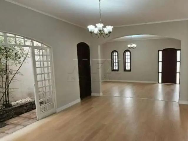 Casa / Sobrado para Locação em Bauru/SP Parque Jardim Europa 3 Quartos