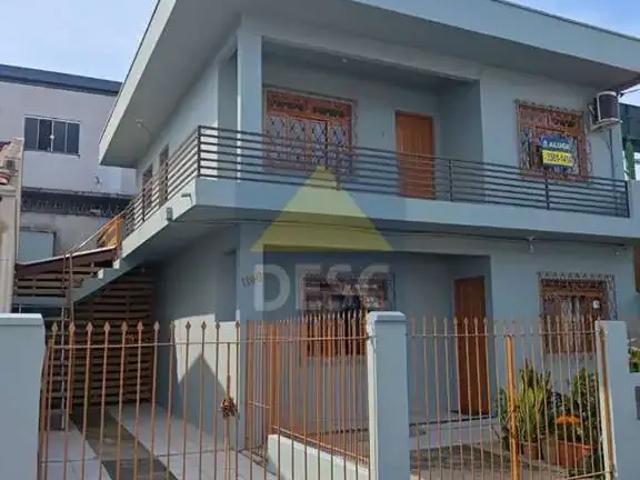 Casa / Sobrado para Locação em Balneário Camboriú/SC Centro 2 Quartos