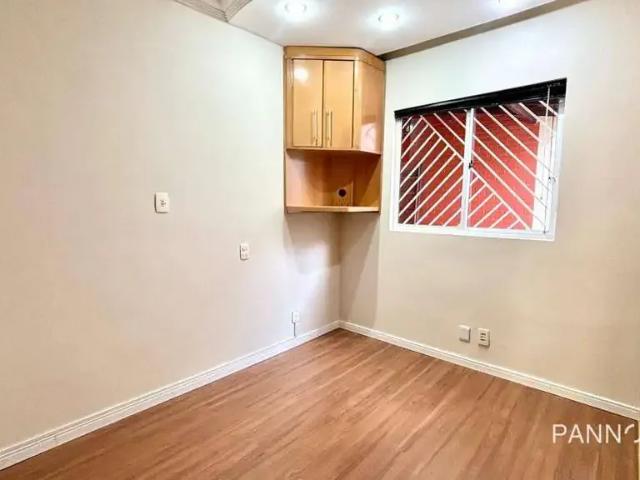 Casa / Sobrado para Locação em Balneário Camboriú/SC Centro 3 Quartos