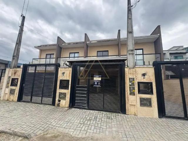 Casa / Sobrado para Locação em Balneário Piçarras/SC Itacolomi 2 Quartos