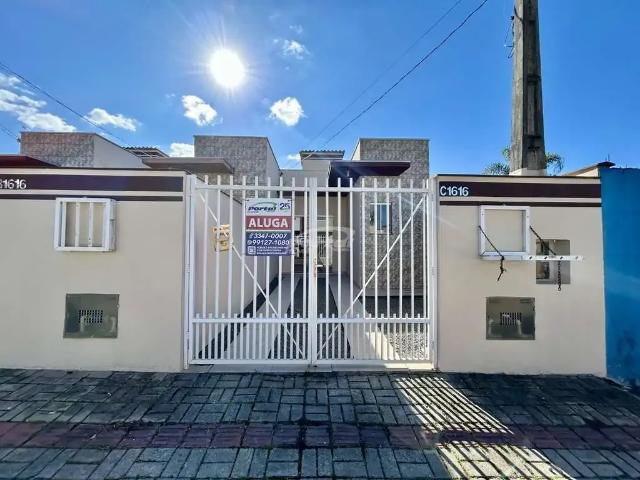 Casa / Sobrado para Locação em Balneário Piçarras/SC Itacolomi 2 Quartos