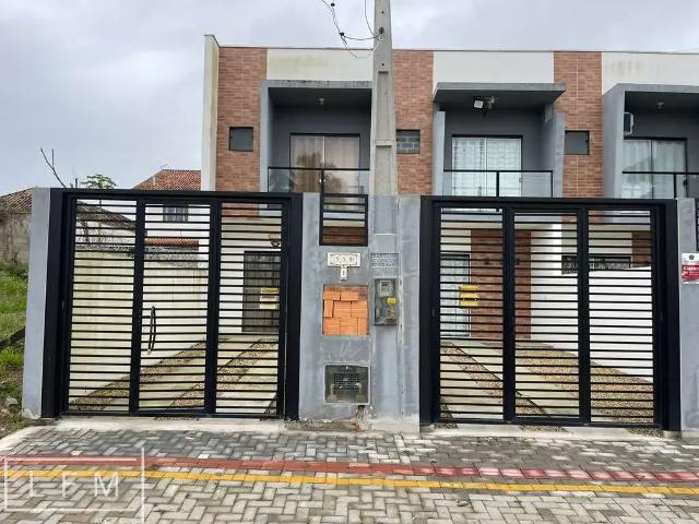 Casa / Sobrado para Locação em Balneário Piçarras/SC Itacolomi 2 Quartos