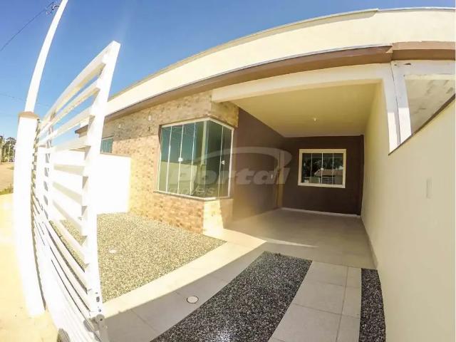 Casa / Sobrado para Locação em Balneário Piçarras/SC Itacolomi 2 Quartos