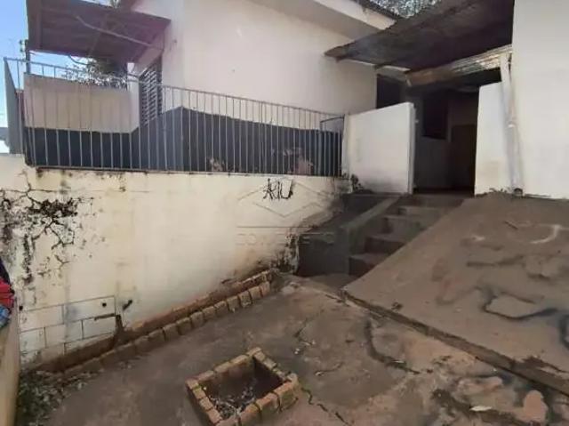 Casa / Sobrado para Locação em Barra Bonita/SP Núcleo Habitacional Naza Arradi Nahas 4 Quartos